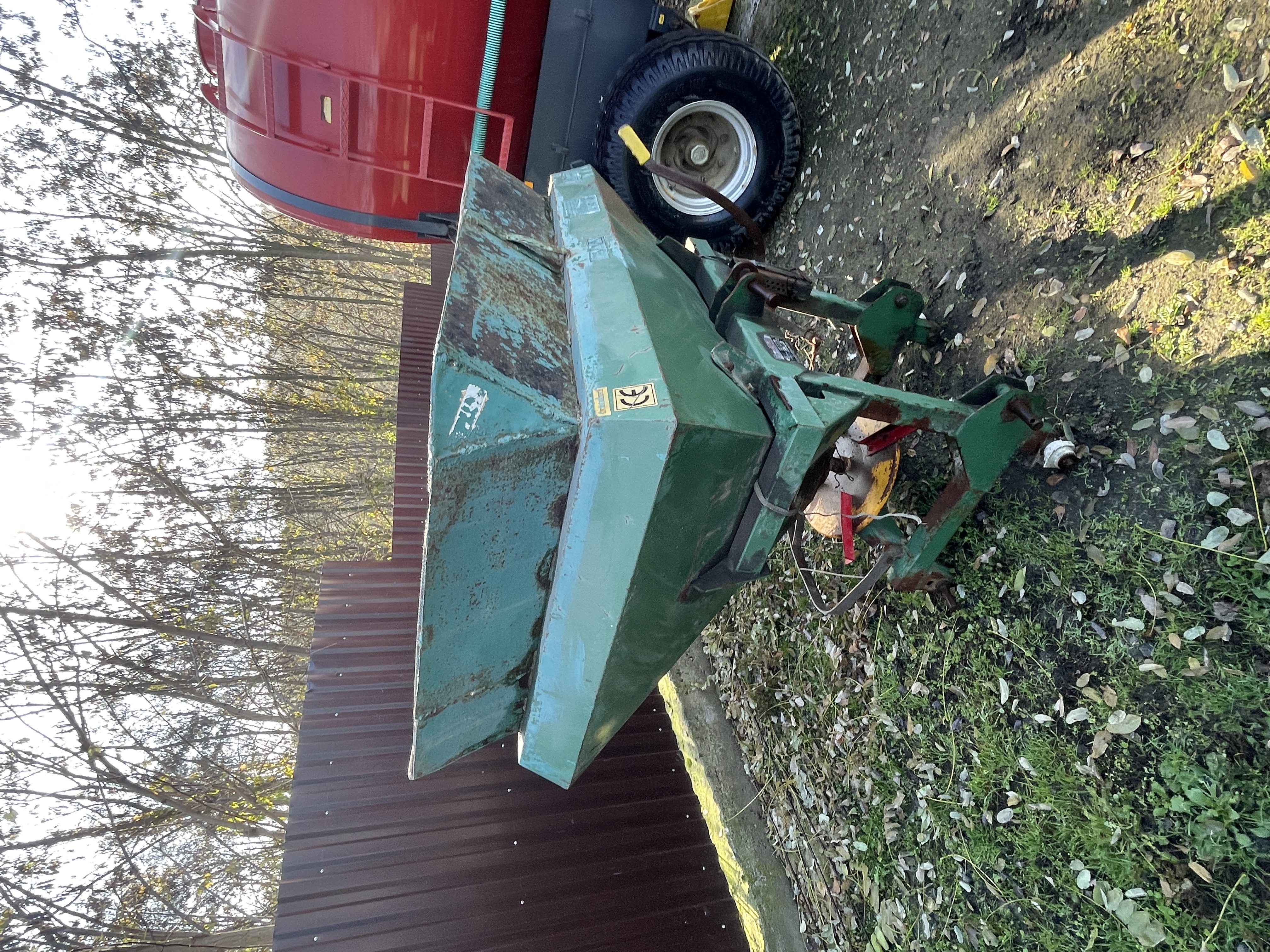 Industrial :: Masini si utilaje :: Fertilizator MD 500L GMS seria 014 ...